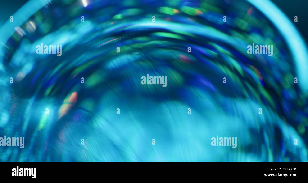 Defocused flicker. Strobe rotation. Rays pass through round faceted ...