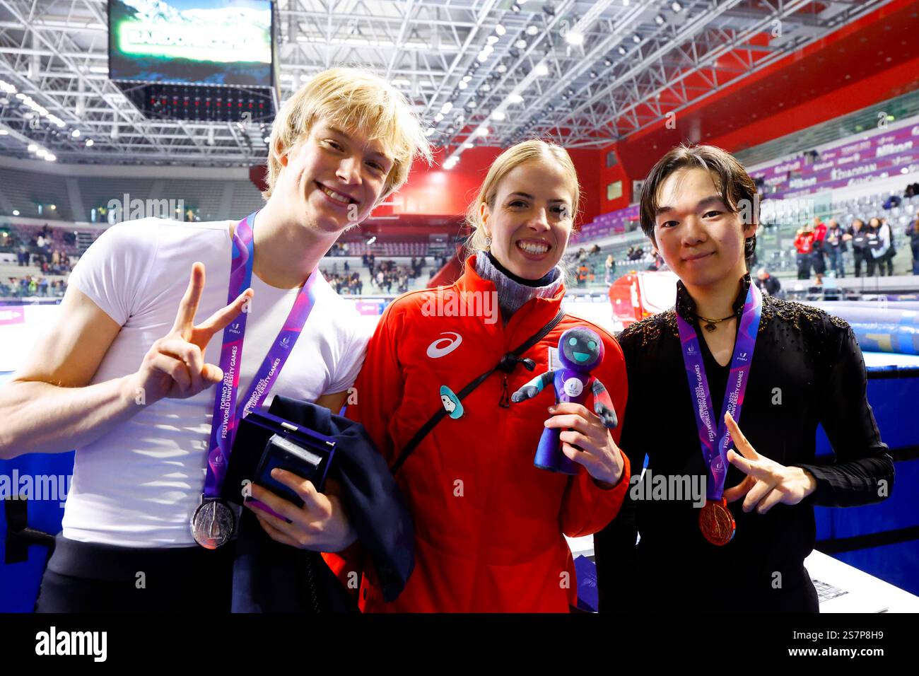 Turin, Italy. 18th Jan, 2025. (L-R) Daniel Grassl (ITA), Carolina ...