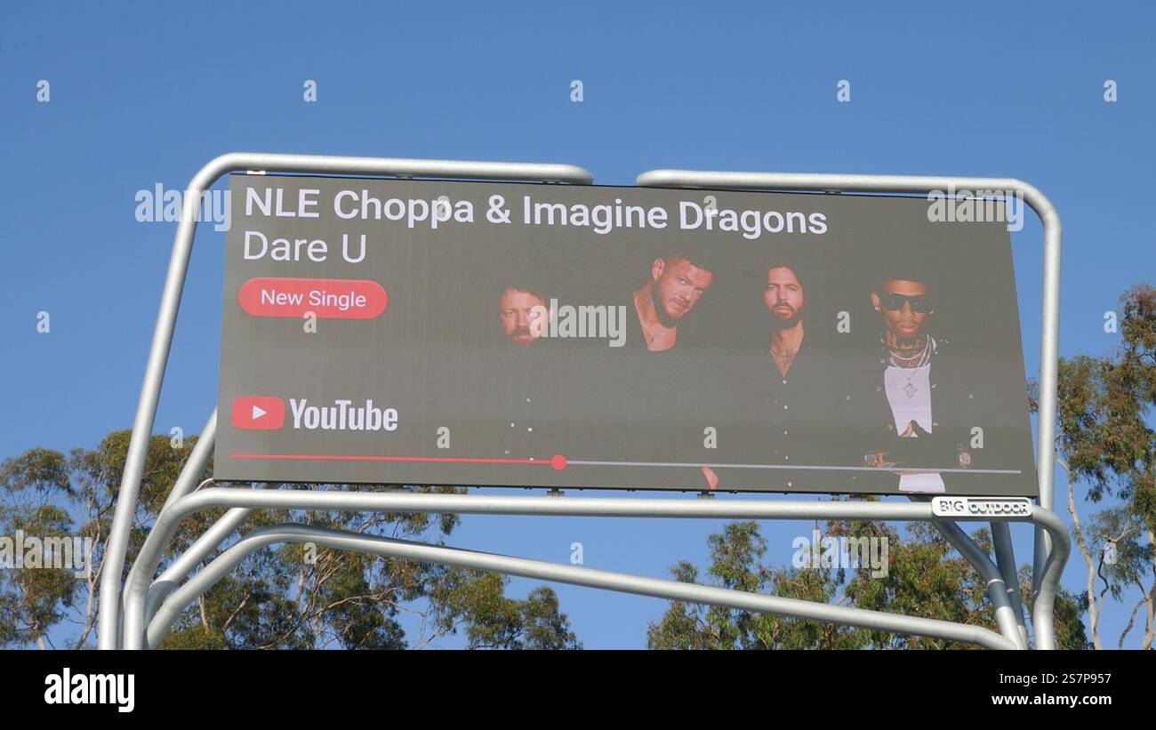 Nle choppa hi-res stock photography and images - Alamy