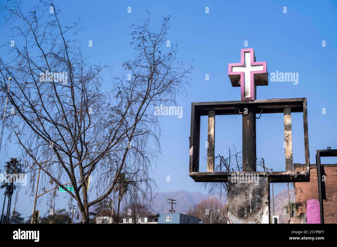 Altadena, California, USA. 19th Jan, 2025. Structures damaged by Eaton ...