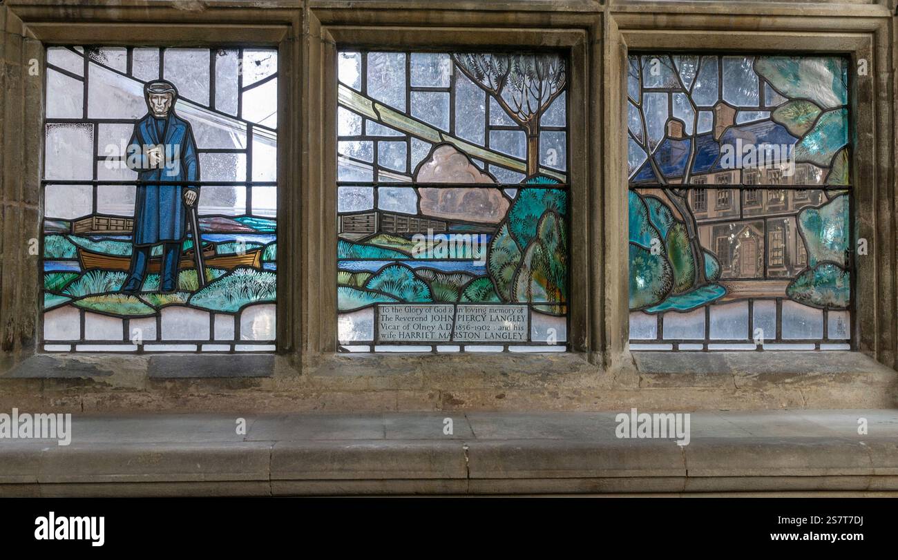 Stained glass window to John Piercy Langley, Vicar of Olney, and his ...