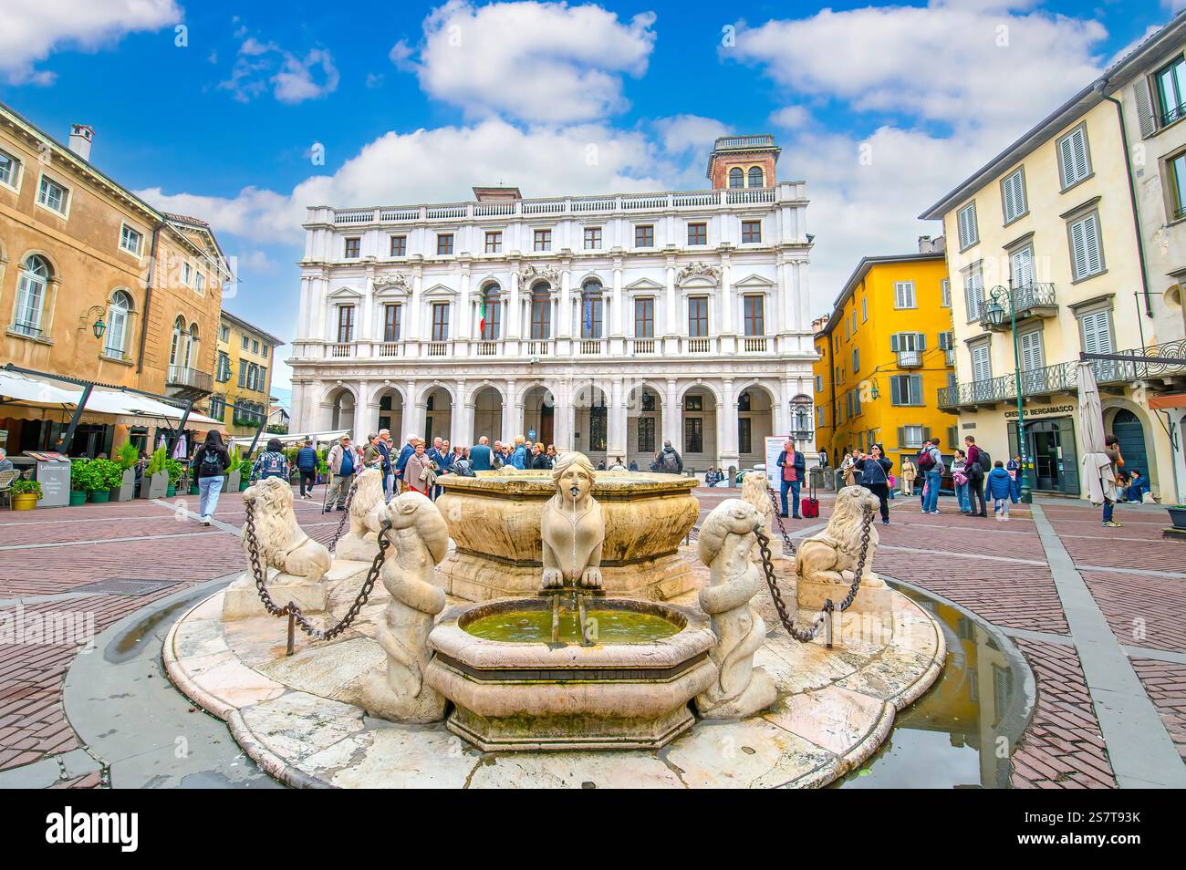 Bergamo, Italy. The old main square Piazza Vecchia and the public ...