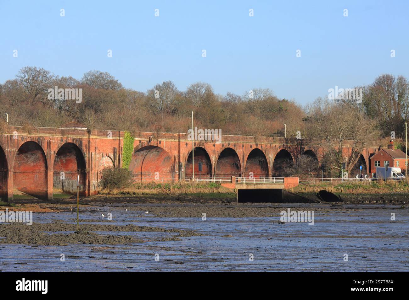 Fareham, Hampshire, England. 9 January 2025. Wallington railway viaduct ...