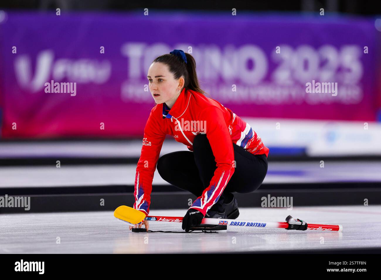 Robyn Munro (GBR), JANUARY 14, 2025 - Curling : Mixed Doubles between ...