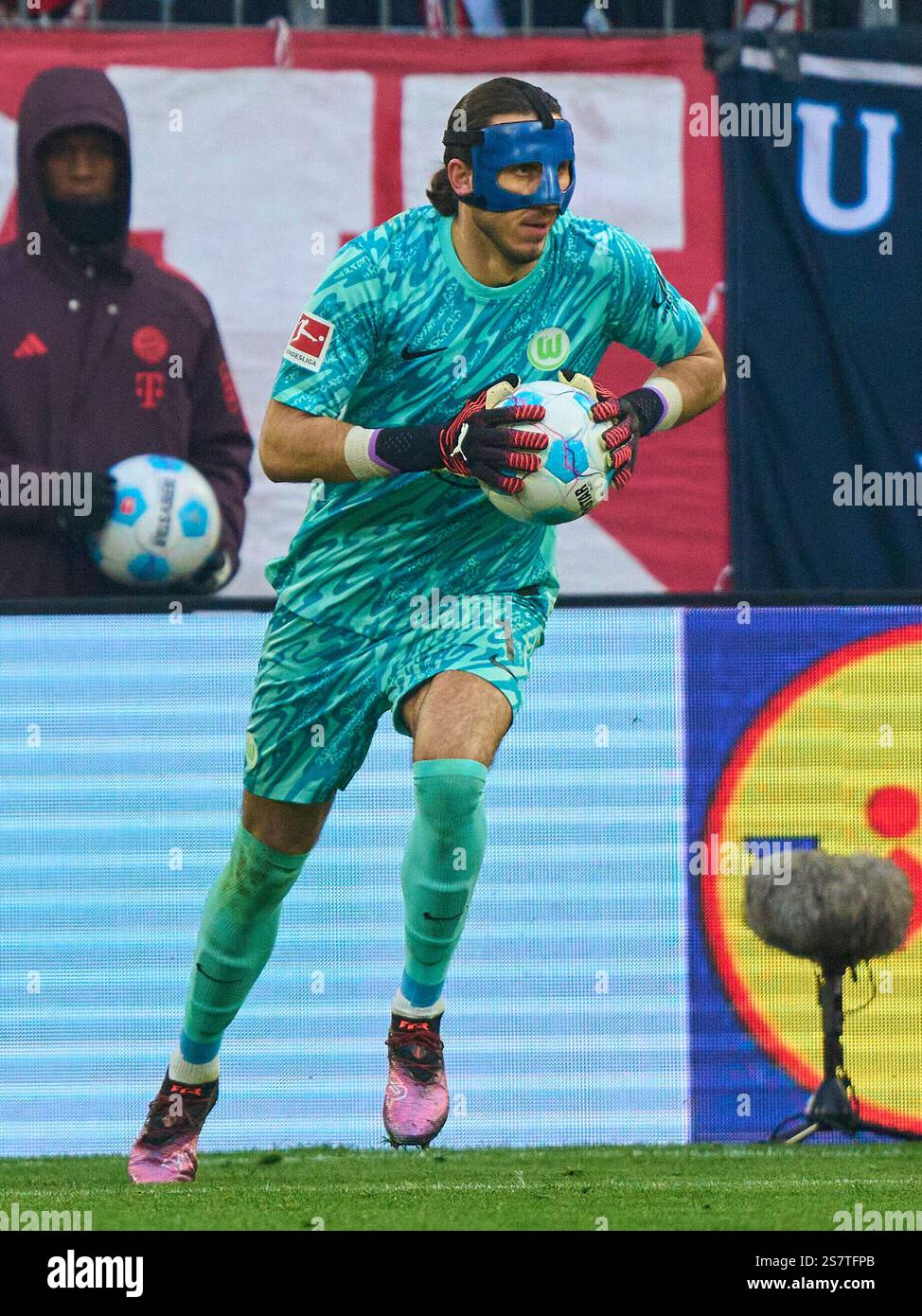 Kamil Grabara, goalkeeper WOB 1 in the match FC BAYERN MUENCHEN - VFL ...