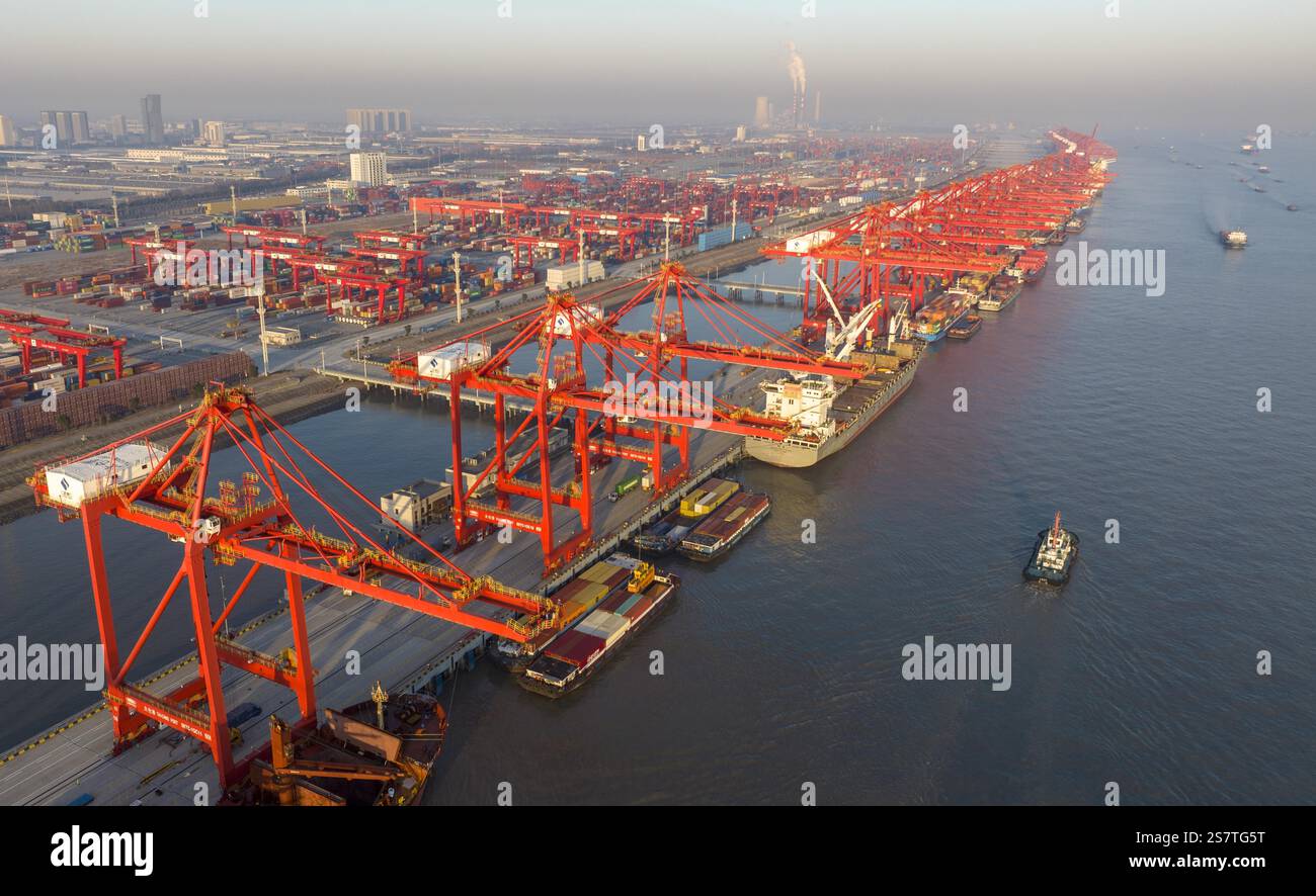 Aerial photo shows the container terminal of Taicang Port, Suzhou City ...