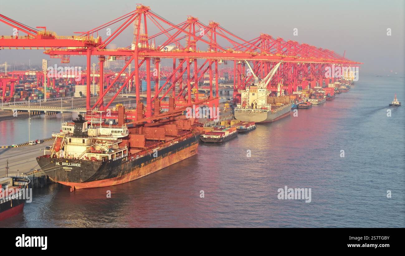 Aerial photo shows the container terminal of Taicang Port, Suzhou City ...