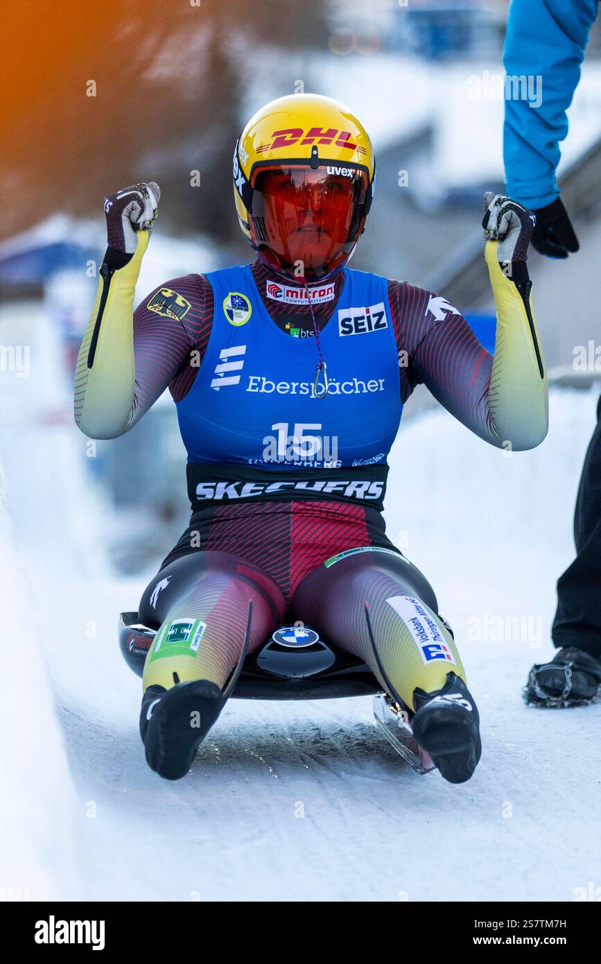 Winterberg, Deutschland. 18th Jan, 2025. Merle Fr?bel (GER) bei der Zieleinfahrt. Ebersp?cher ...