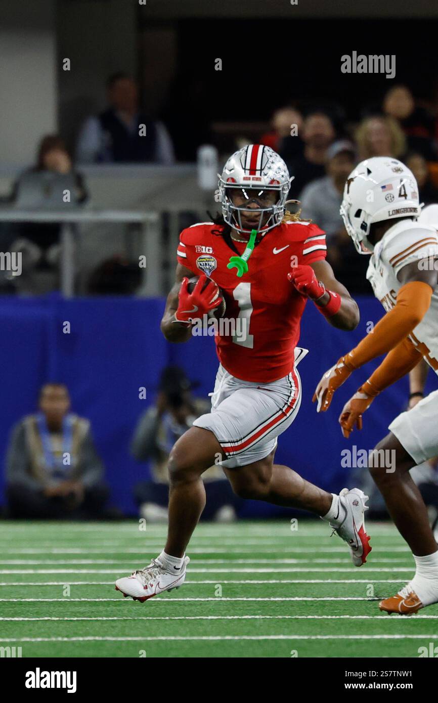 Ohio State running back Quinshon Judkins (1) carries the ball during ...