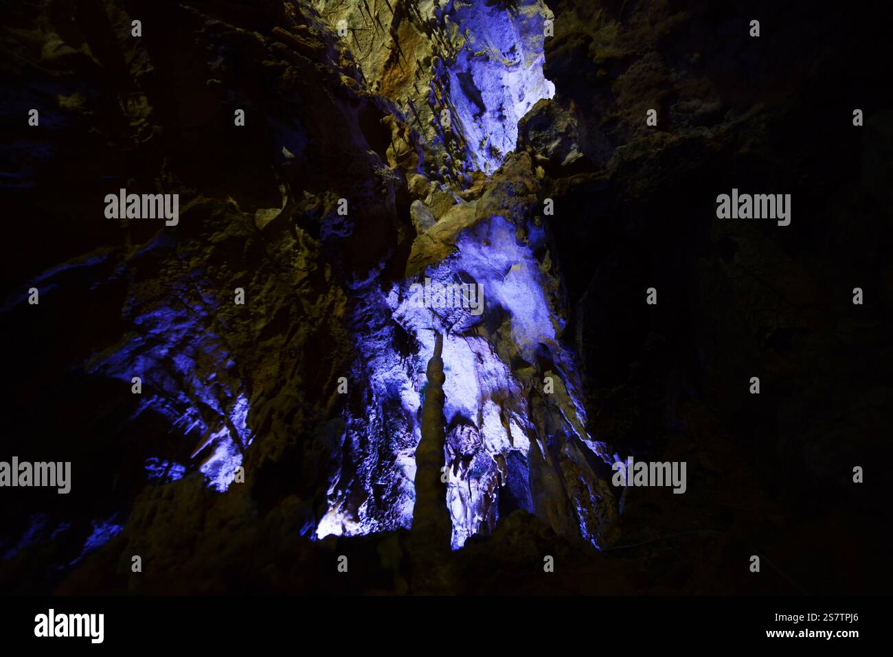 The Hida Great Limestone Cave in Gifu prefecture, Japan Stock Photo - Alamy