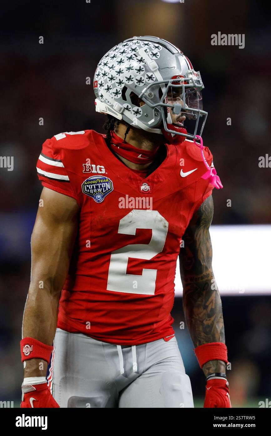 Ohio State wide receiver Emeka Egbuka (2) lines up for the snap during ...