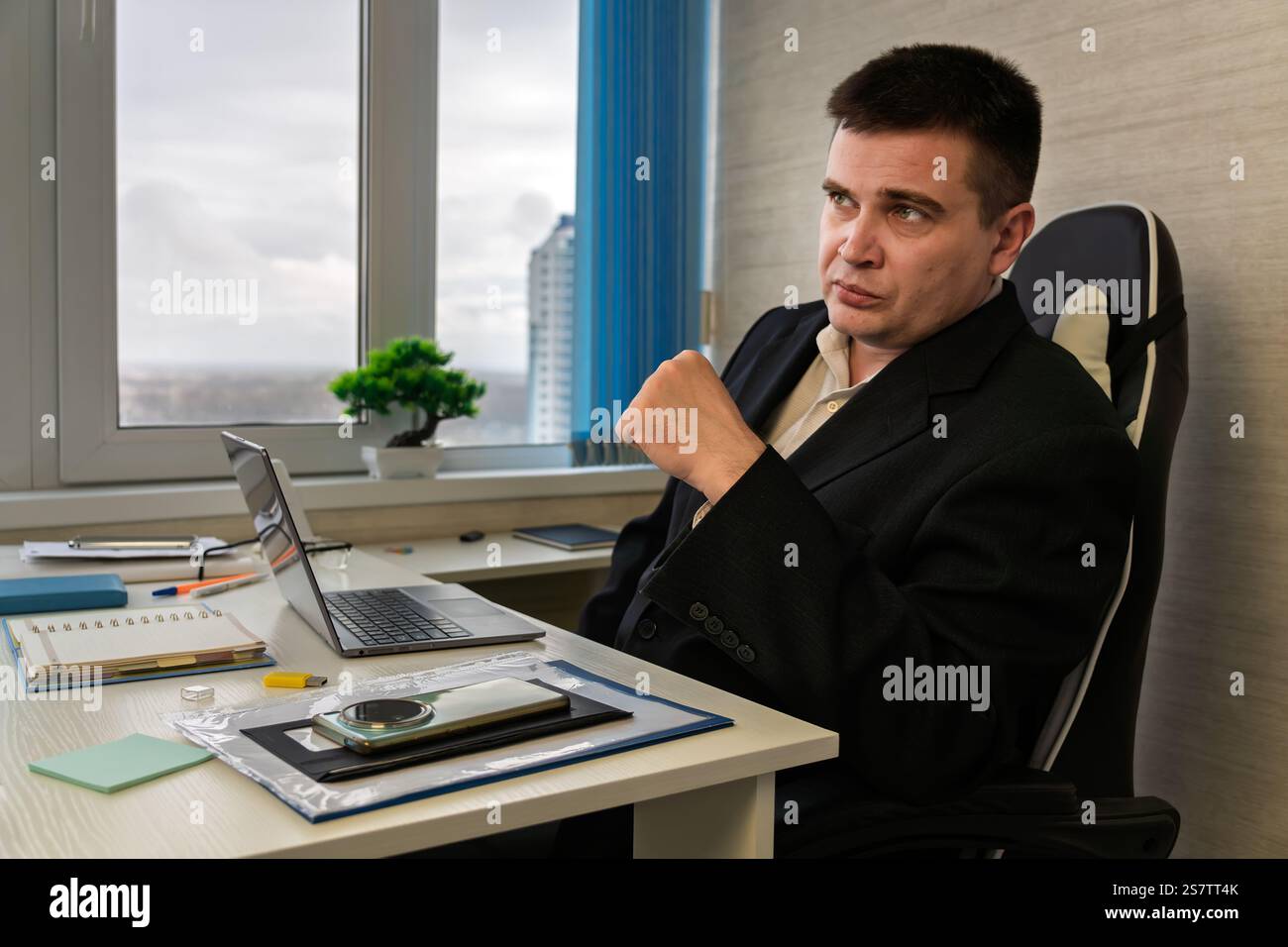 Angry strict boss hits the table with his fist. Concept of anger. angry ...