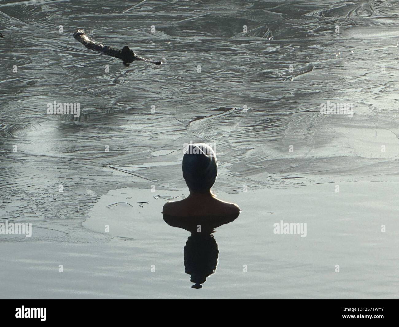 Krumme frau hi-res stock photography and images - Alamy