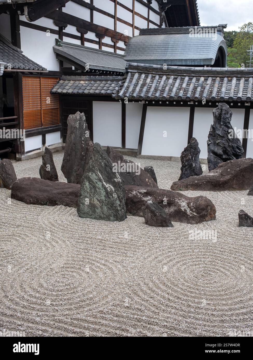 Zen Gardens in the Abbots Quarters at Tofukuji Temple Kyoto Japan Stock ...