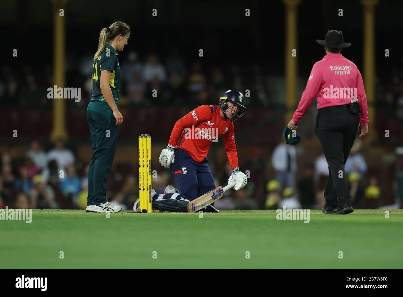 Sydney, Australia. 20th Jan, 2025. Freya Kemp of England falls during ...
