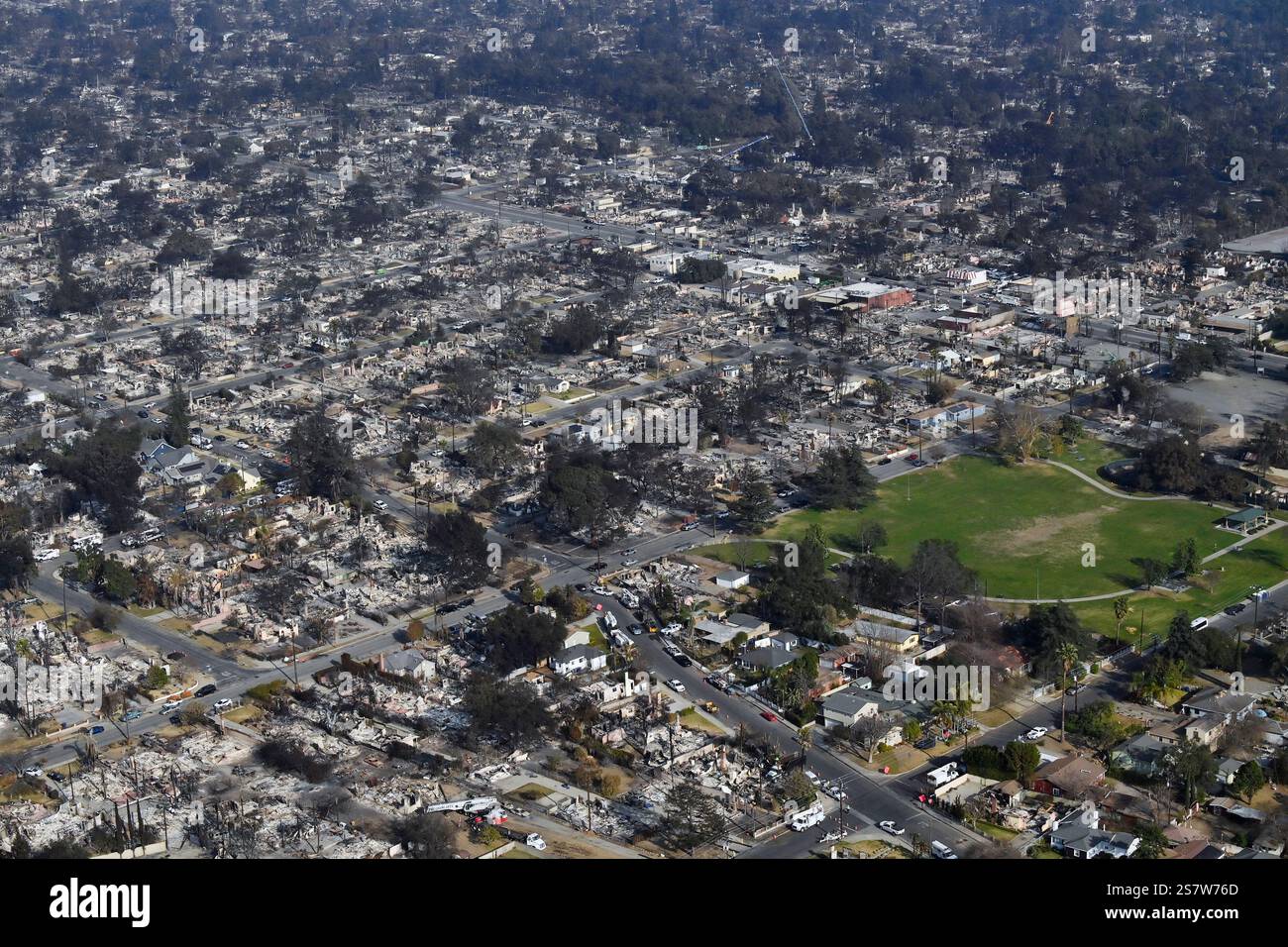 Los Angeles, United States. 19th Jan, 2025. Homes burned to the ground ...