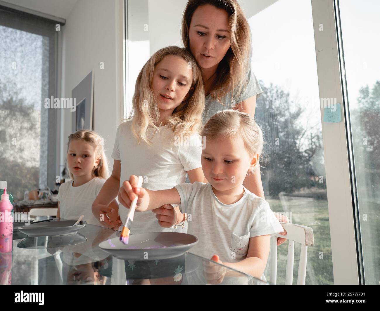 Mom and her three daughters Stock Photo - Alamy