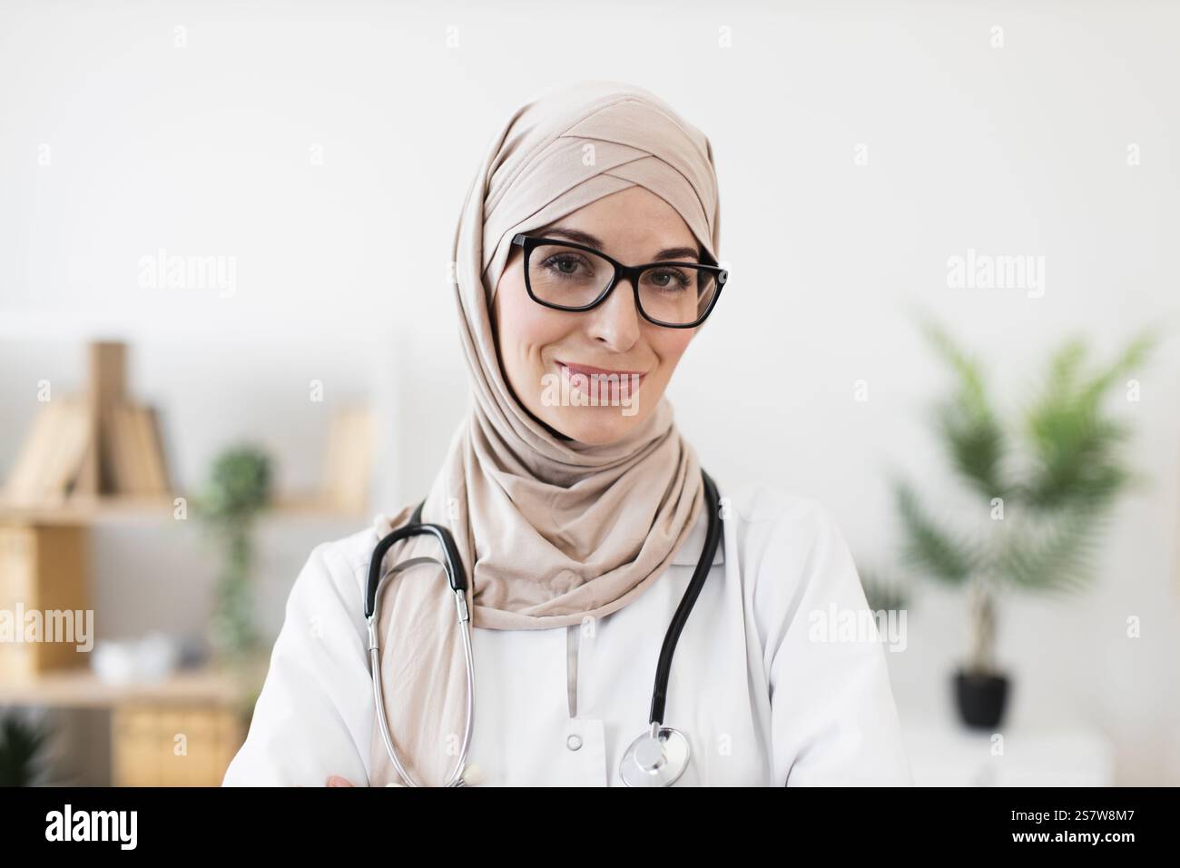 Successful muslim female general practitioner hi-res stock photography ...