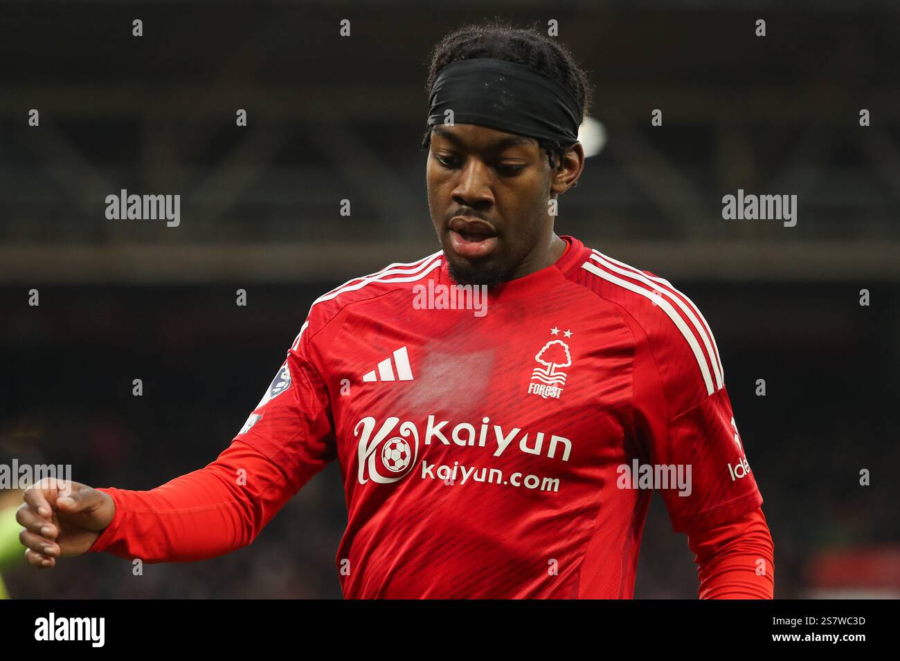 Nottingham, UK. 19th Jan, 2025. Nottingham Forest forward Anthony ...