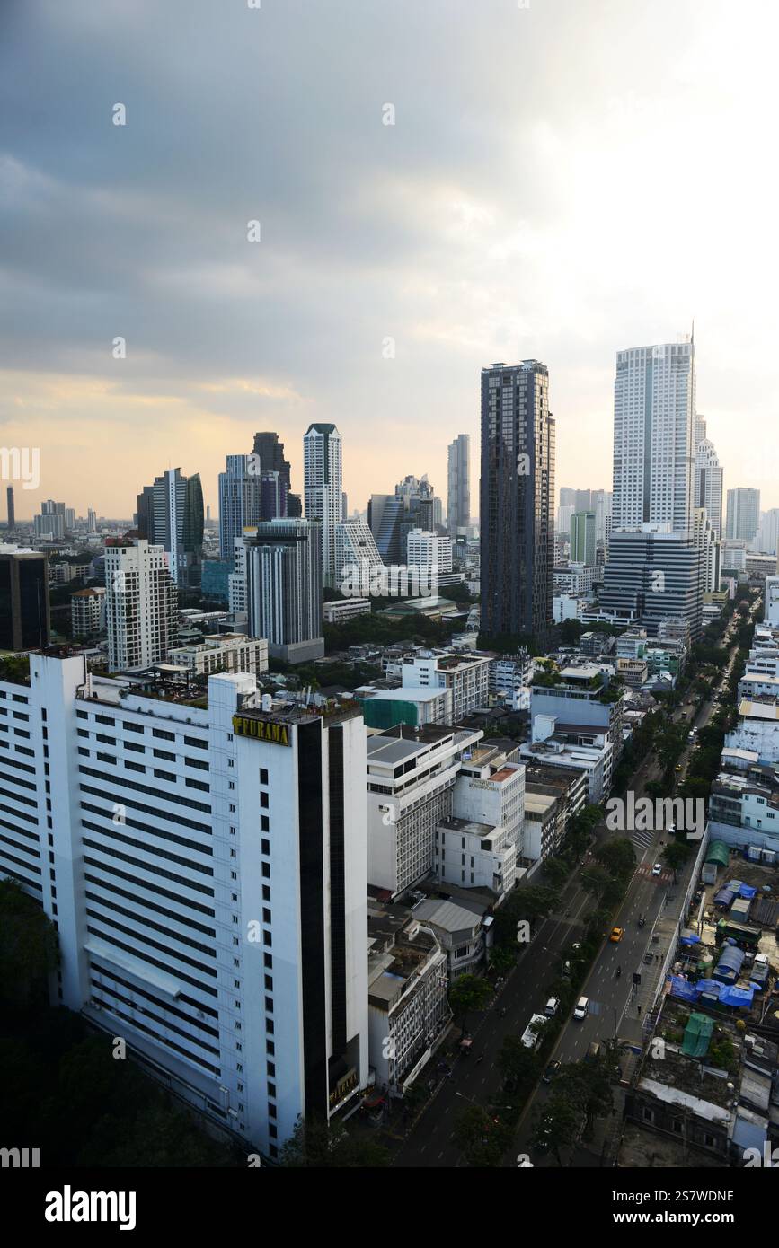 A view of Si Lom Road and the changing skyline of Bangkok, Thailand ...