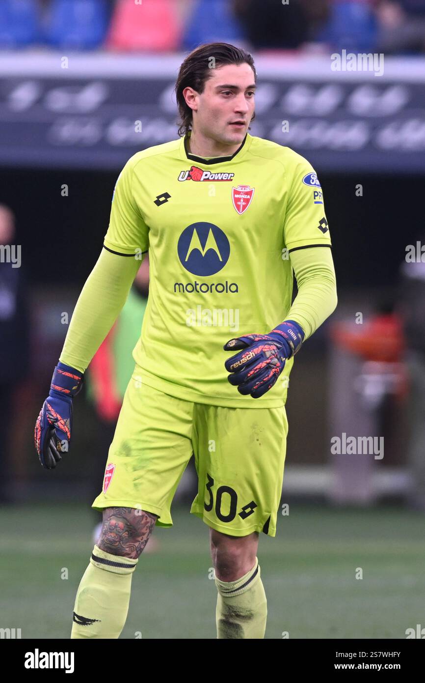 Bologna, Italia. 18th Jan, 2025. AC Monza's goalkeeper Stefano Turati ...