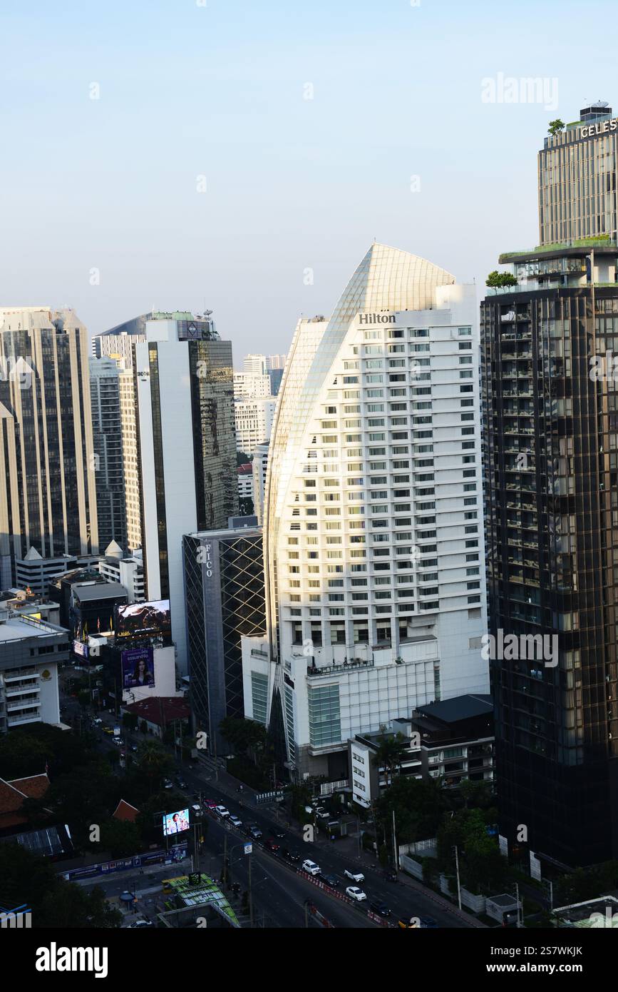 Asoke road asok montri hi-res stock photography and images - Alamy