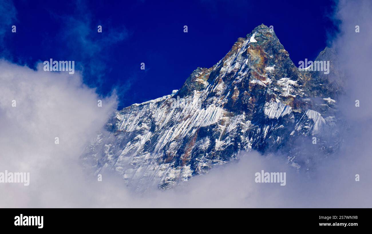 Mardi Himal, Trek to Annapurna Base Camp, Annapurna Conservation Area ...