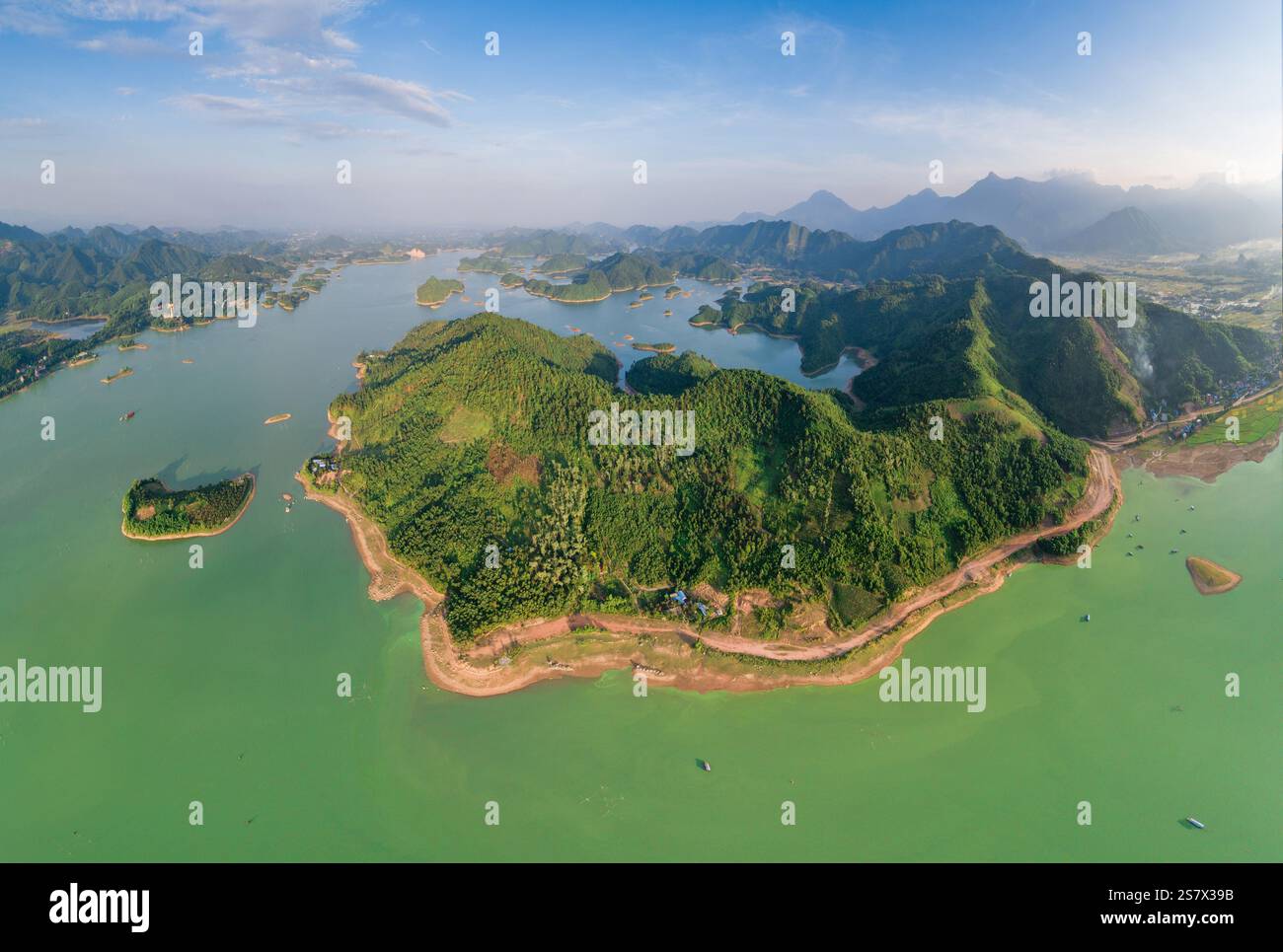 Nui Coc Lake Tourist Area, Thai Nguyen, Vietnam Stock Photo - Alamy