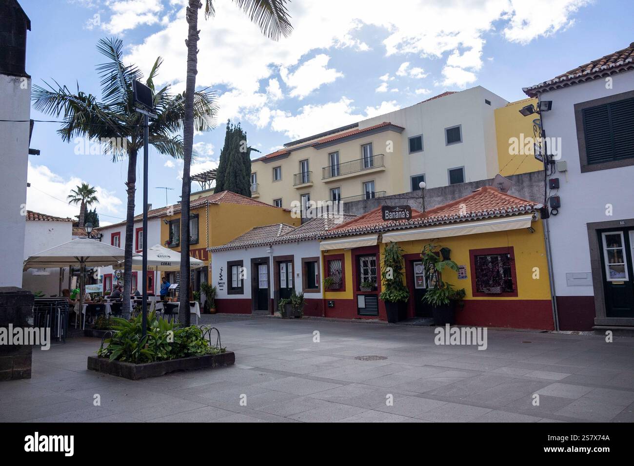 Old Town Funchal Madeira with cobbled stone streets, doors and ...