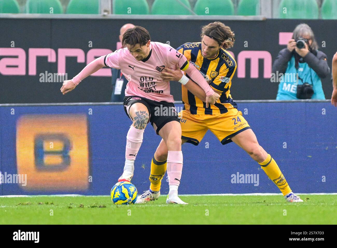 Palermo, Italy. 19th Jan, 2025. Matteo Brunori (Palermo F.C.) in action ...