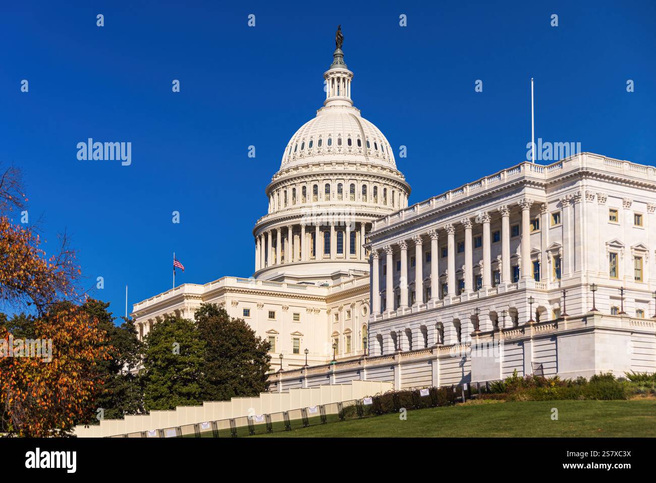 Washington dc government landmarks hi-res stock photography and images ...
