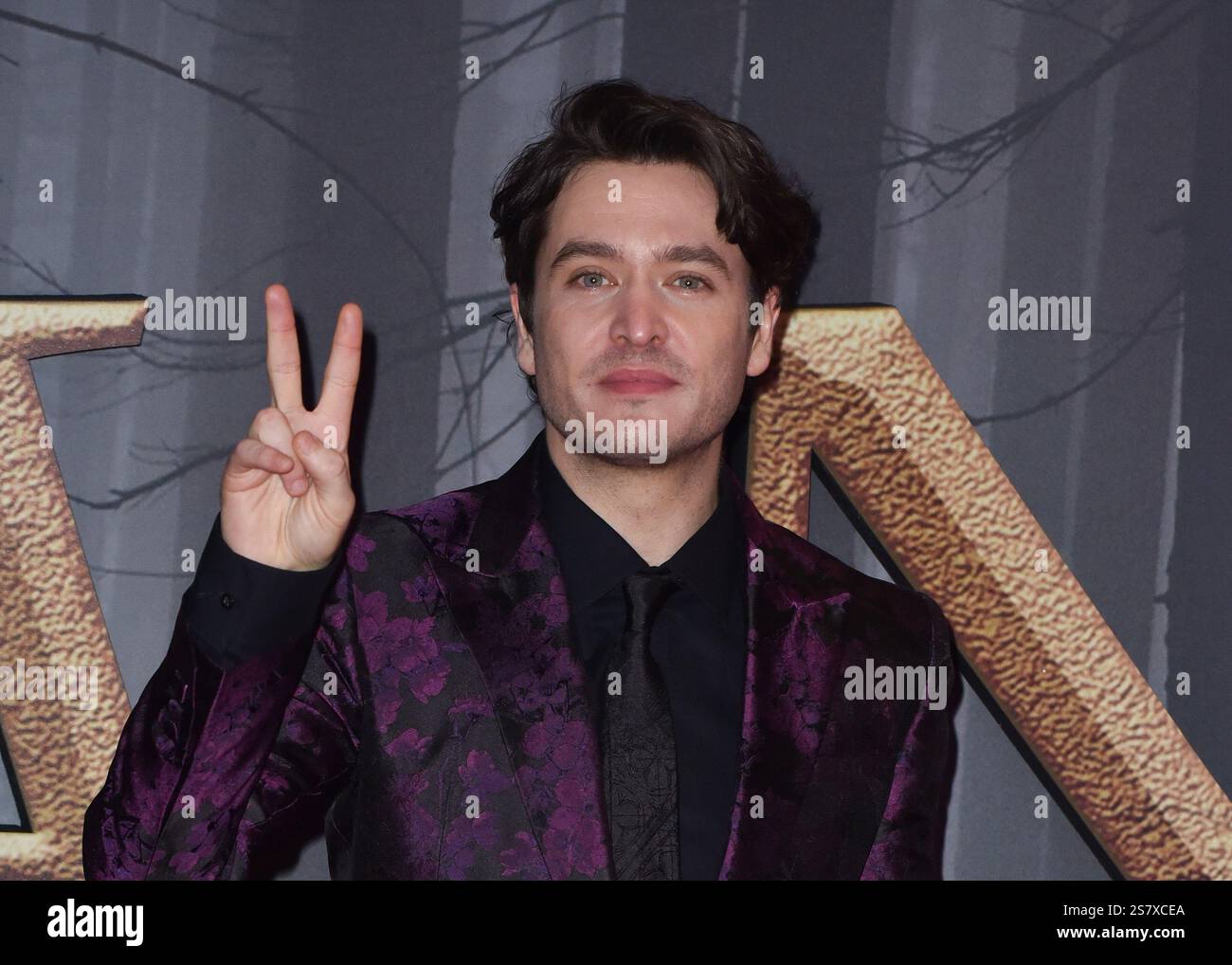 Alex Vlahos attends 'Outlander' Season 6 Premiere, at the Royal ...