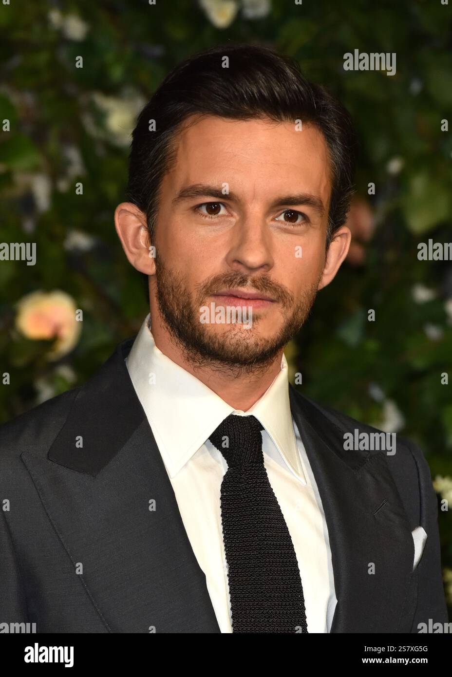 Jonathan Bailey attends 'Bridgerton' "Series 2 World Premiere at Tate ...