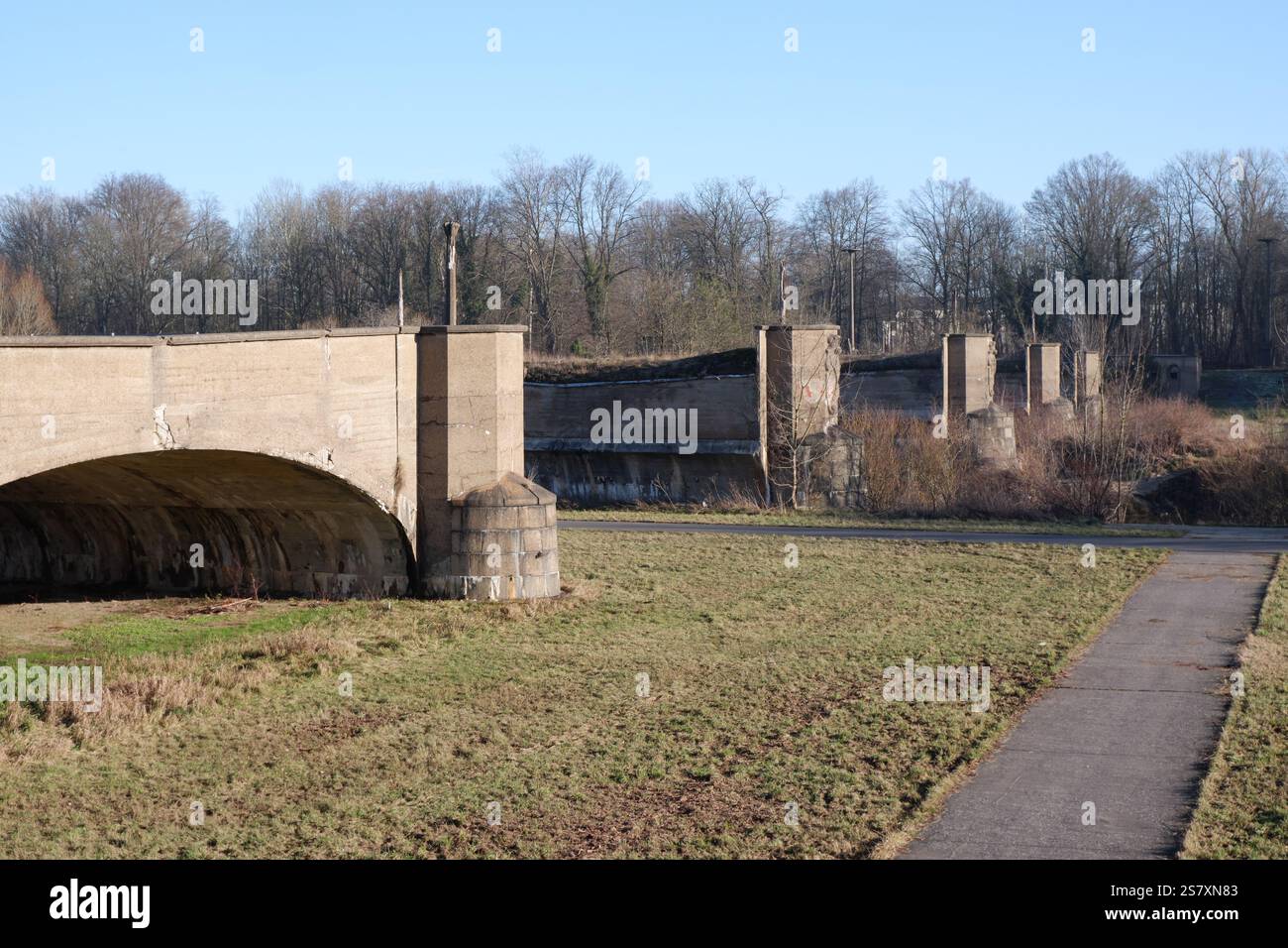 Ruined road-bridge at Forst, Land Brandenburg, River Neisse Stock Photo ...