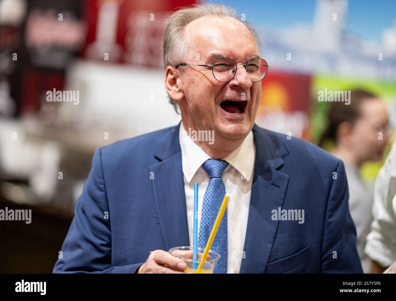 Berlin, Germany. 20th Jan, 2025. Reiner Haseloff (CDU), Minister ...