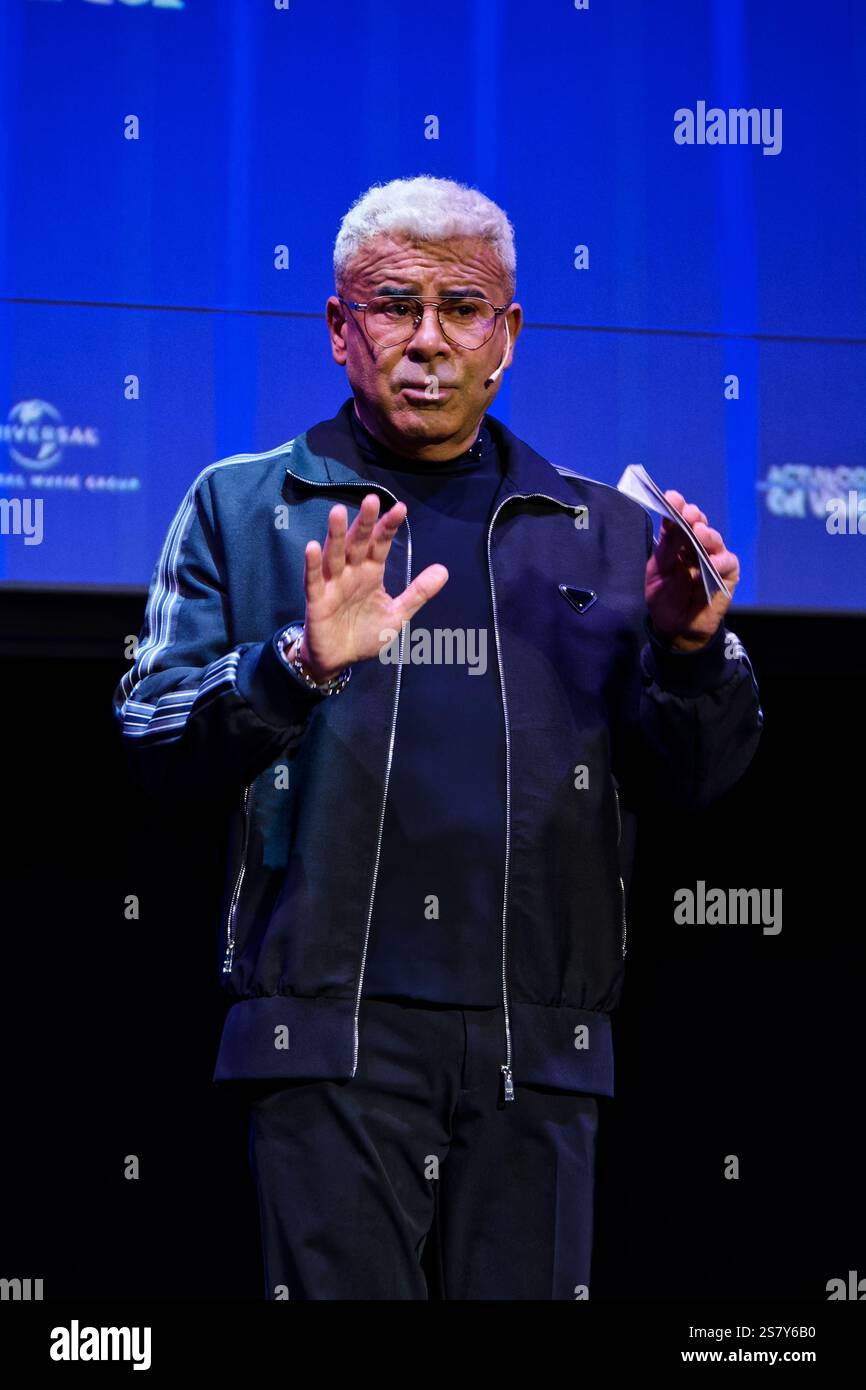 Albeniz Theatre, Madrid, Spain. 20th Jan, 2025. Singers Paloma San ...