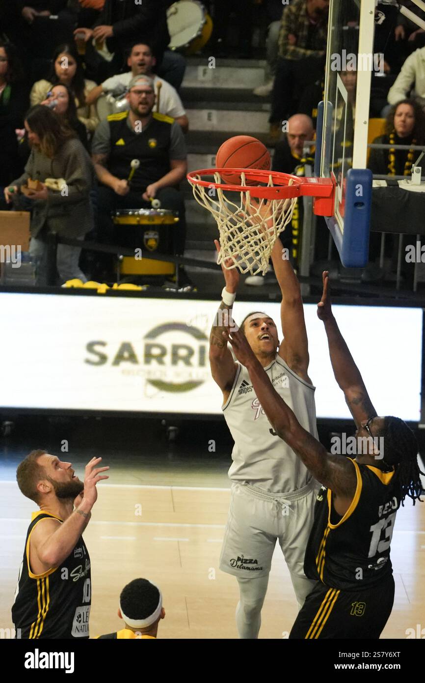 3 Tyson Ward of Paris Basket and 13 Jubrile Belo of Stade rochelais ...