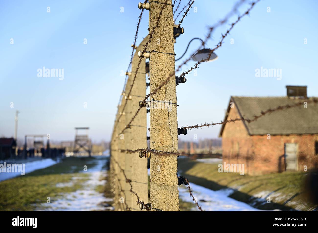 Auschwitz II Birkenau pol. OÅwiÄcim II - Brzezinka - das größte ...