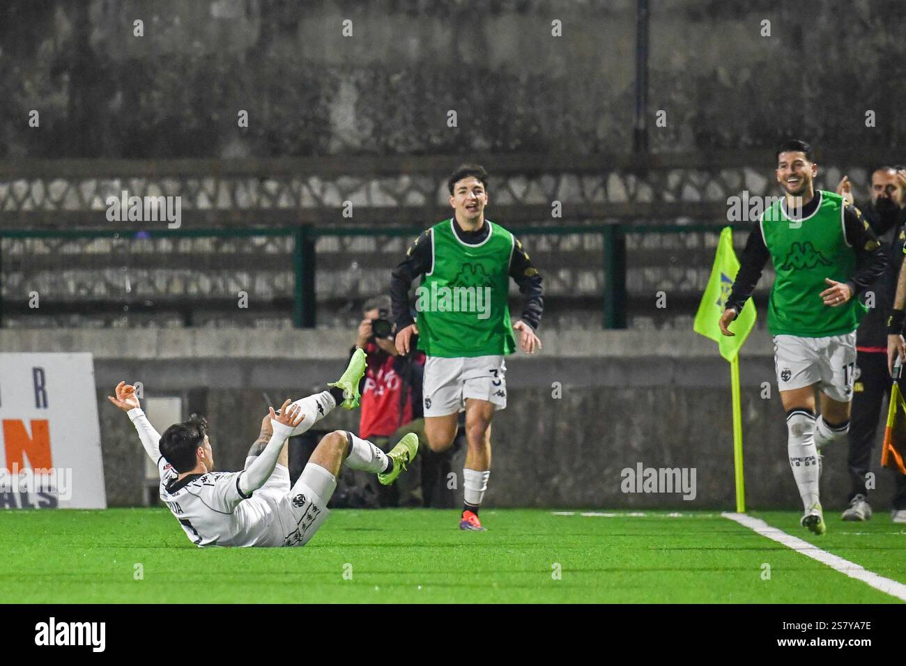 Carrara, Italy. 19th Jan, 2025. Salvatore Elia (Spezia) celebrates with ...