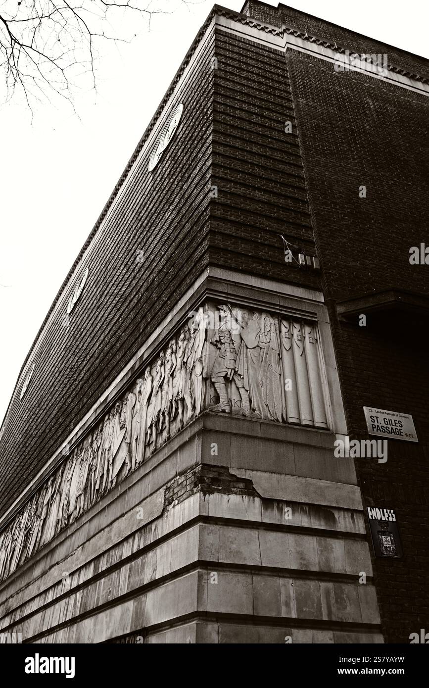 Shaftesbury avenue 1930s hi-res stock photography and images - Alamy