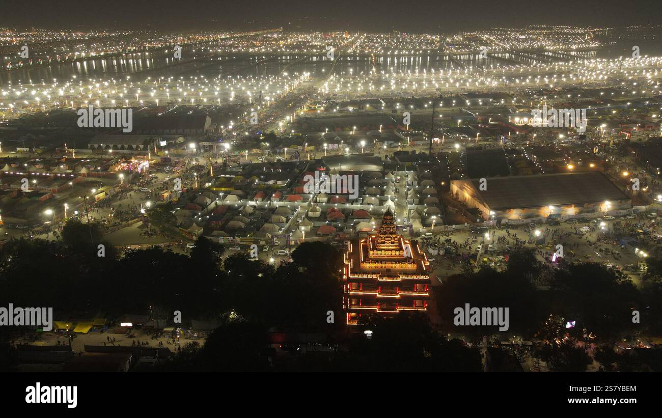 Prayagraj, Uttar Pradesh, India. 20th Jan, 2025. Prayagraj: Prayagraj ...