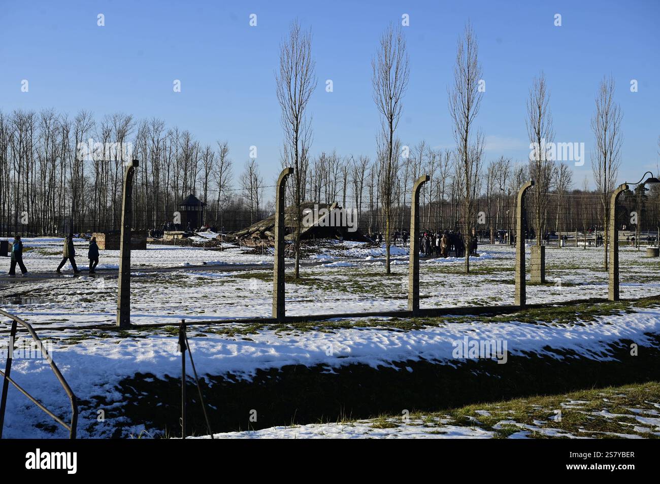 Auschwitz II Birkenau pol. OÅwiÄcim II - Brzezinka - das größte ...
