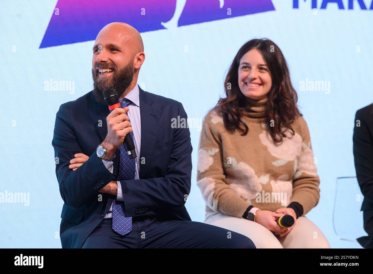 Wizz air milano marathon 2025 talk hi-res stock photography and images ...