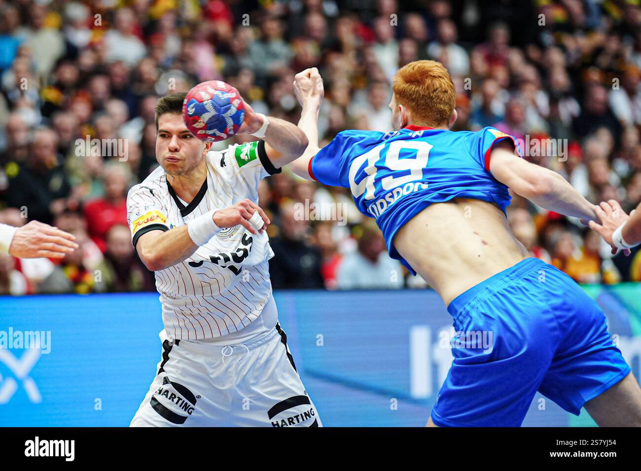Renars Uscins (Deutschland, #23), Daniel Blaha (Tschechien, #49) DEN ...