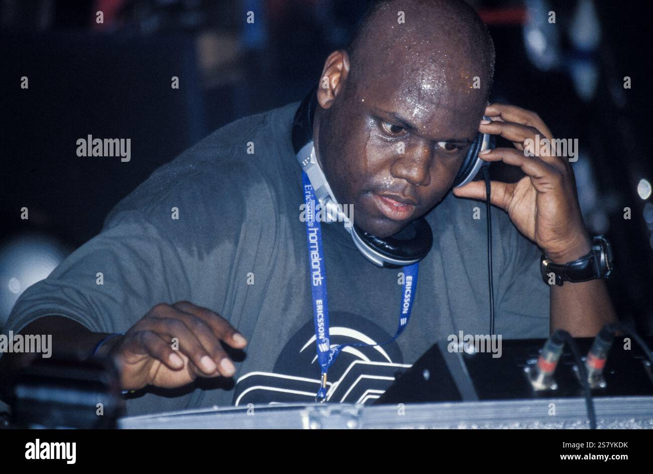 SUPERSTAR DJ, CARL COX, HOMELANDS FESTIVAL, 1999: Legendary DJ Carl Cox ...