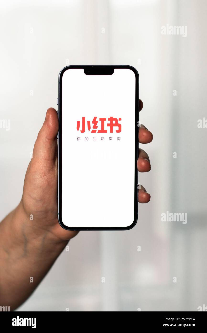 Kaliningrad, Russia. 15/01/2025. Vertical image of Red note app on ...