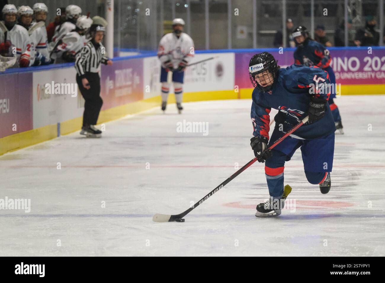 Turin, Italy. 15th Jan, 2025. Eleanor Cooper (UK) seen in action during ...