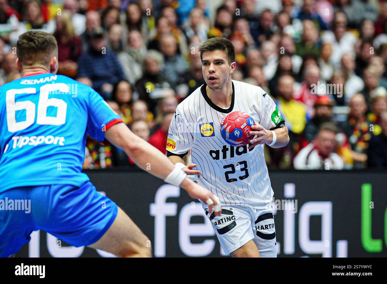 Renars Uscins (Deutschland, #23) DEN, Deutschland vs. Tschechien, Handball, IHF ...
