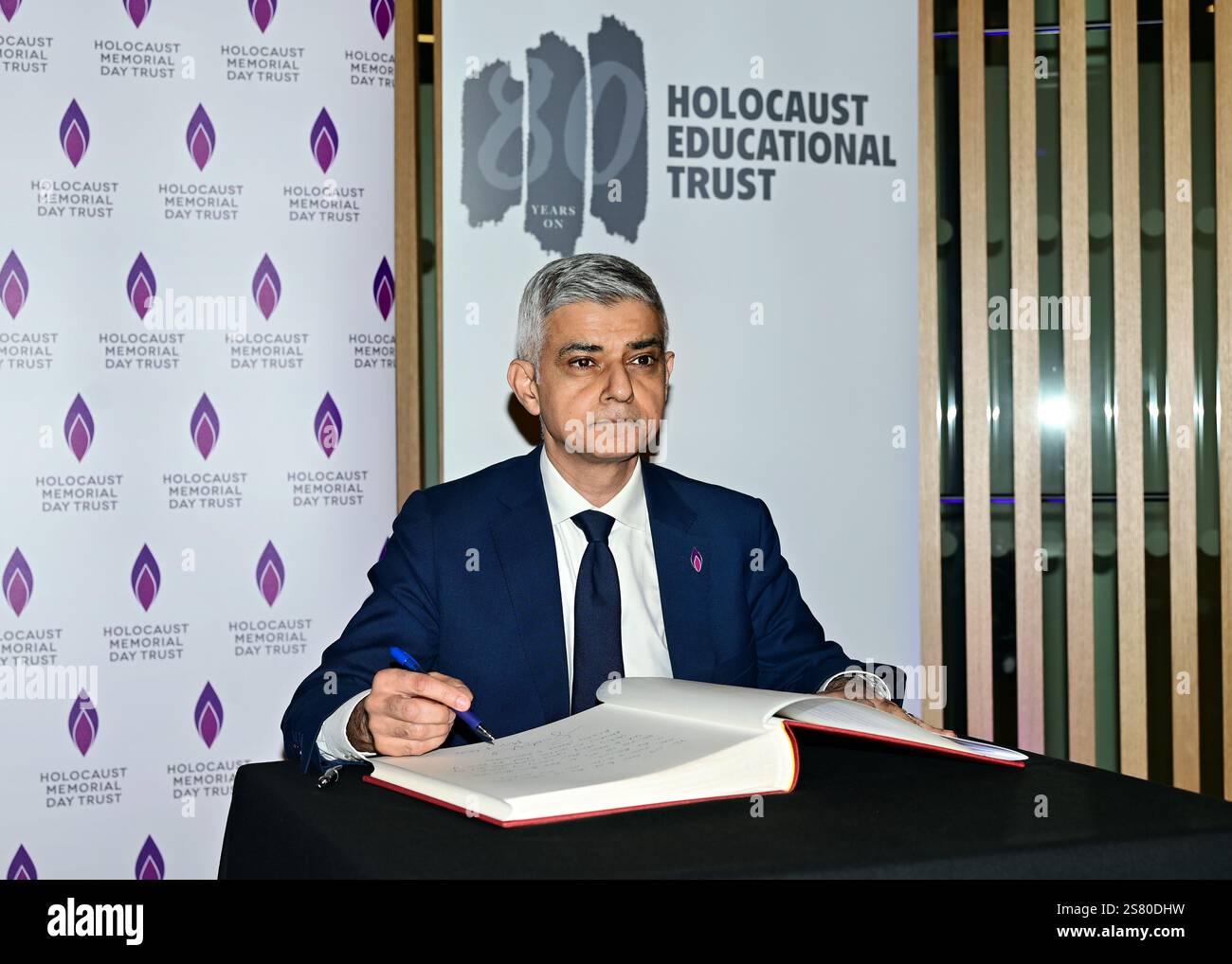 LONDON, UK. 20th Jan, 2025. Sadiq Khan is the Mayor of London sign the ...