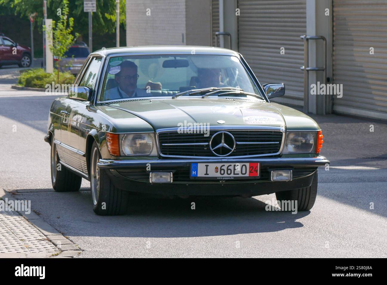 Mercedes Benz C107 / 350 SLC Stock Photo - Alamy